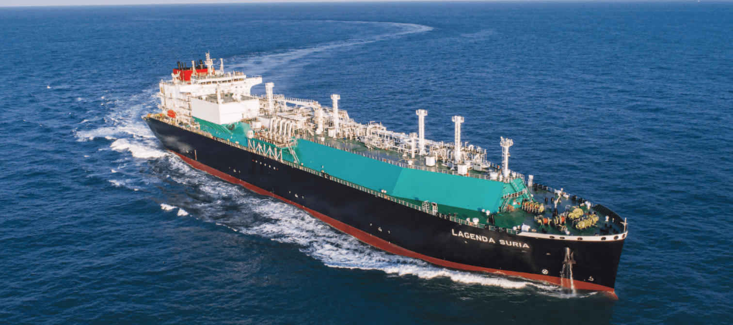 全球最大江海联运型LNG船在沪交付_太阳_传奇_中国船舶