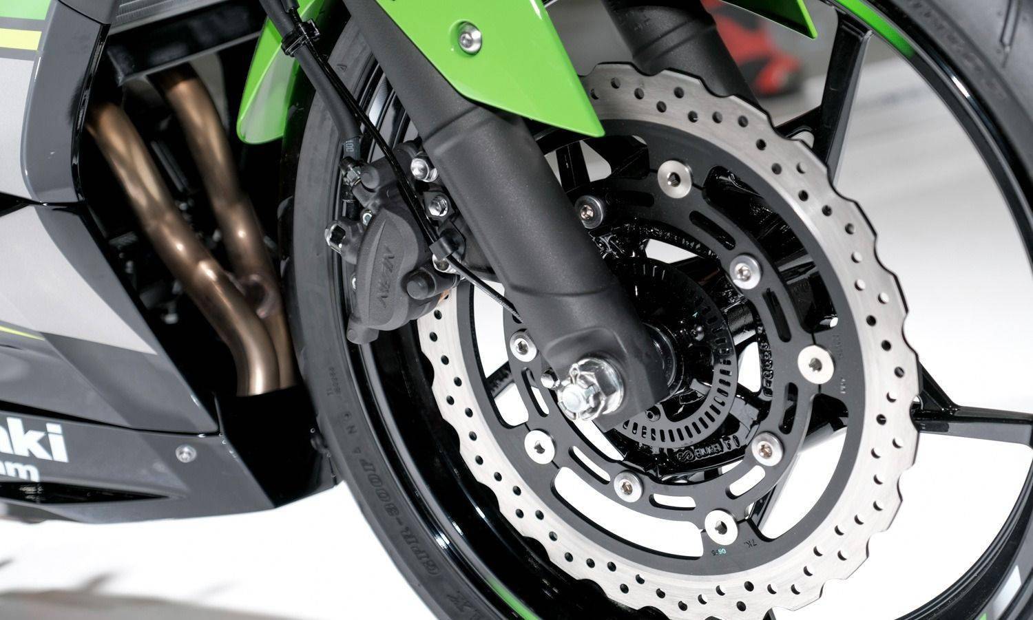 2022轻跑之战，RC390vs忍者400纸上PK_搜狐汽车_搜狐网