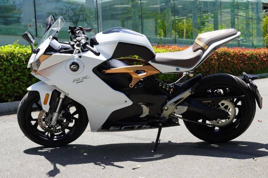 摩托车的油改电，QJMOTOR电动跑车RX5000D细节展示_搜狐汽车_搜狐网