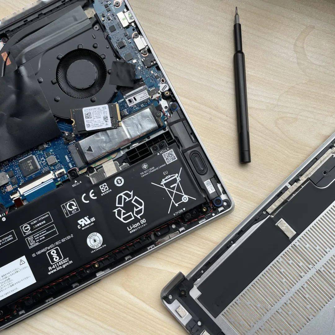 你的笔记本硬盘要升级了！西部数据PC SN740 NVMe SSD强势来袭_独显_性能_存储