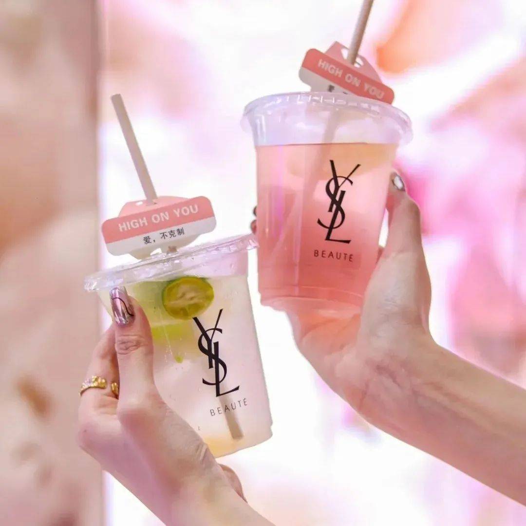 YSL出“反转巴黎”味茶饮？看奢侈品在餐饮界如何玩出花样_品牌_Tiffany_Gucci