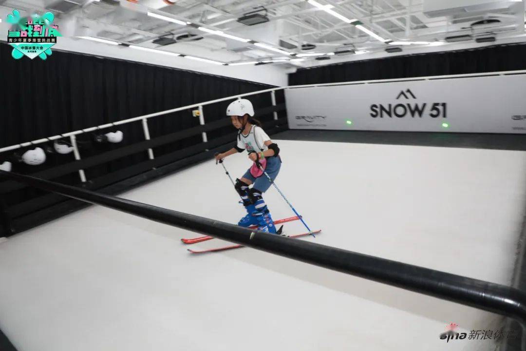 圆满完赛！SOLOX·SNOW51带你体验酷夏里的冰雪魅力_男子组_女子组_滑雪