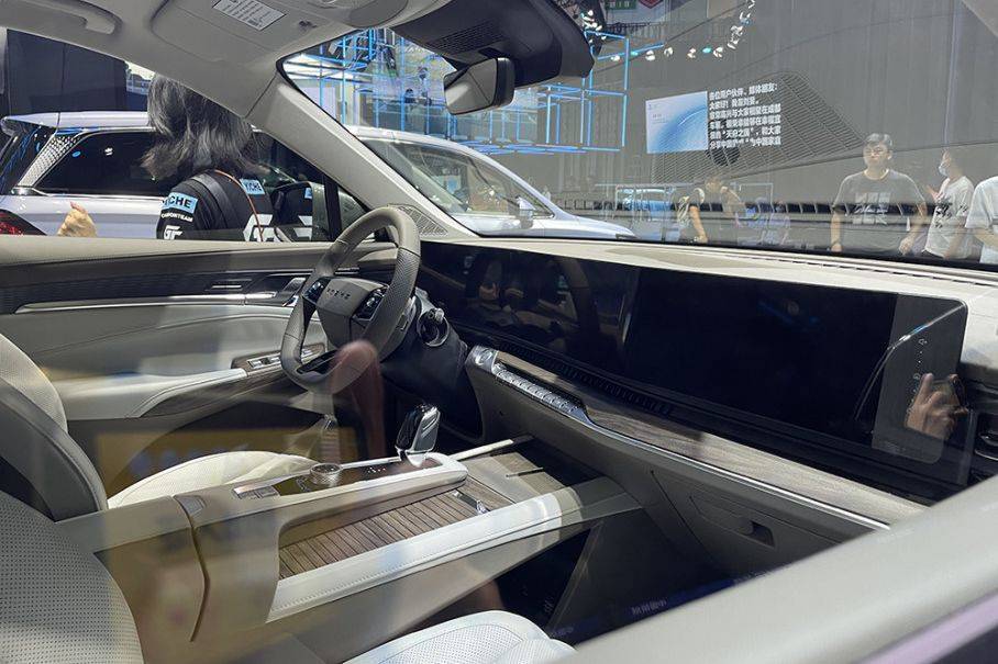 2022成都车展荣威RX9重磅首秀，新车预计9月正式上市_搜狐汽车_搜狐网