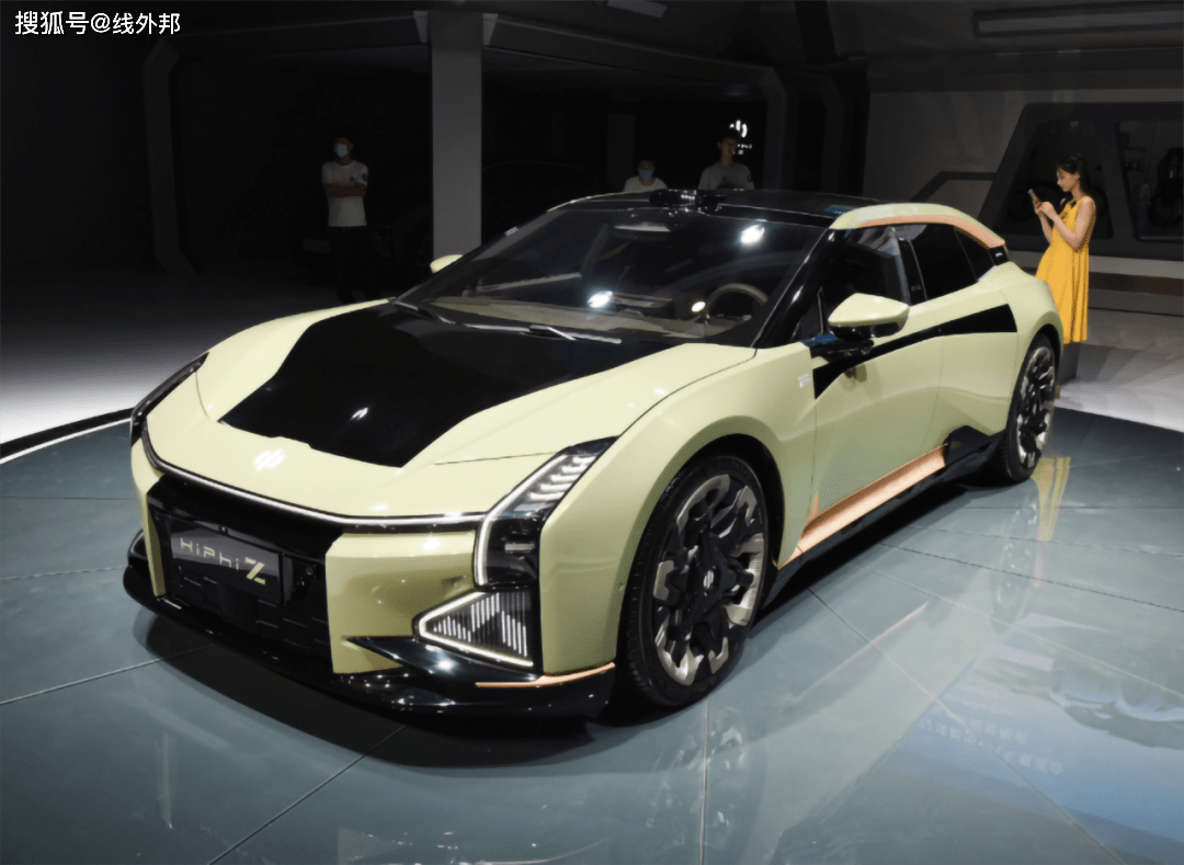 高合HiPhi Z 起售61万：对开门小意思，机械臂安排_搜狐汽车_搜狐网