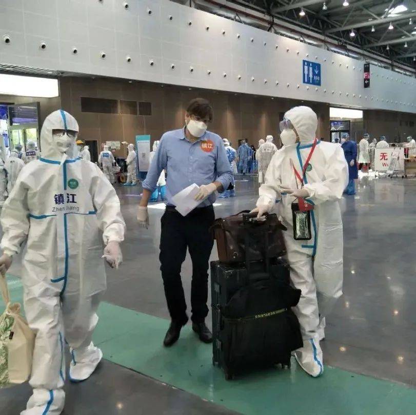 Nation relaxes its rules for cross-border travelers_China's_said_Customs