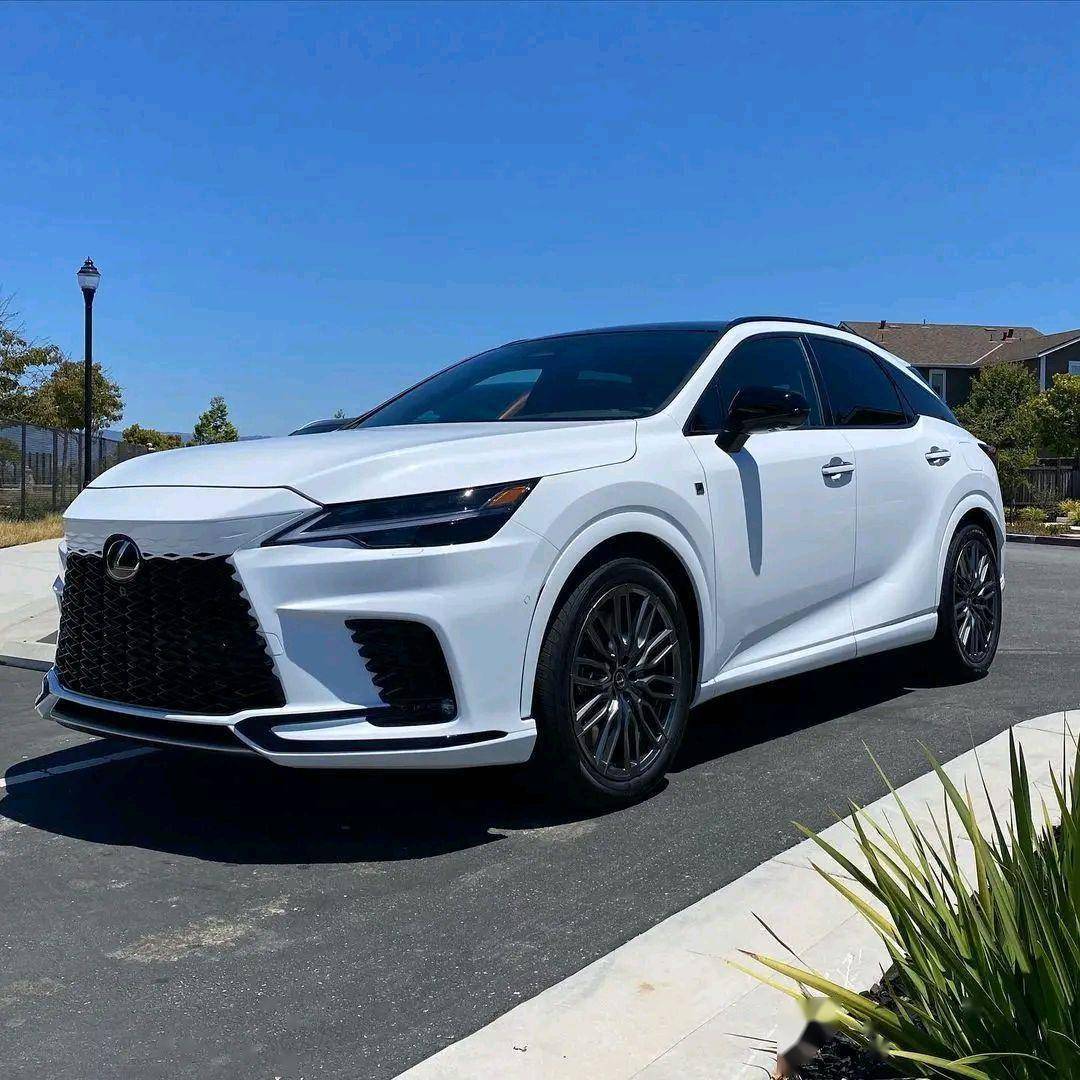 新雷克萨斯RX亮相，造型大变，换装2.4T引擎，质感十足_搜狐汽车_搜狐网