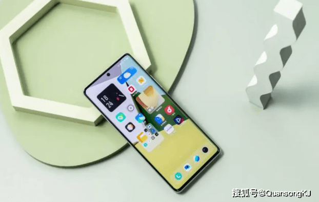 iQOO11系列曝光：骁龙8Gen2加顶级2K屏，价格亮眼！_新机_方面_组合