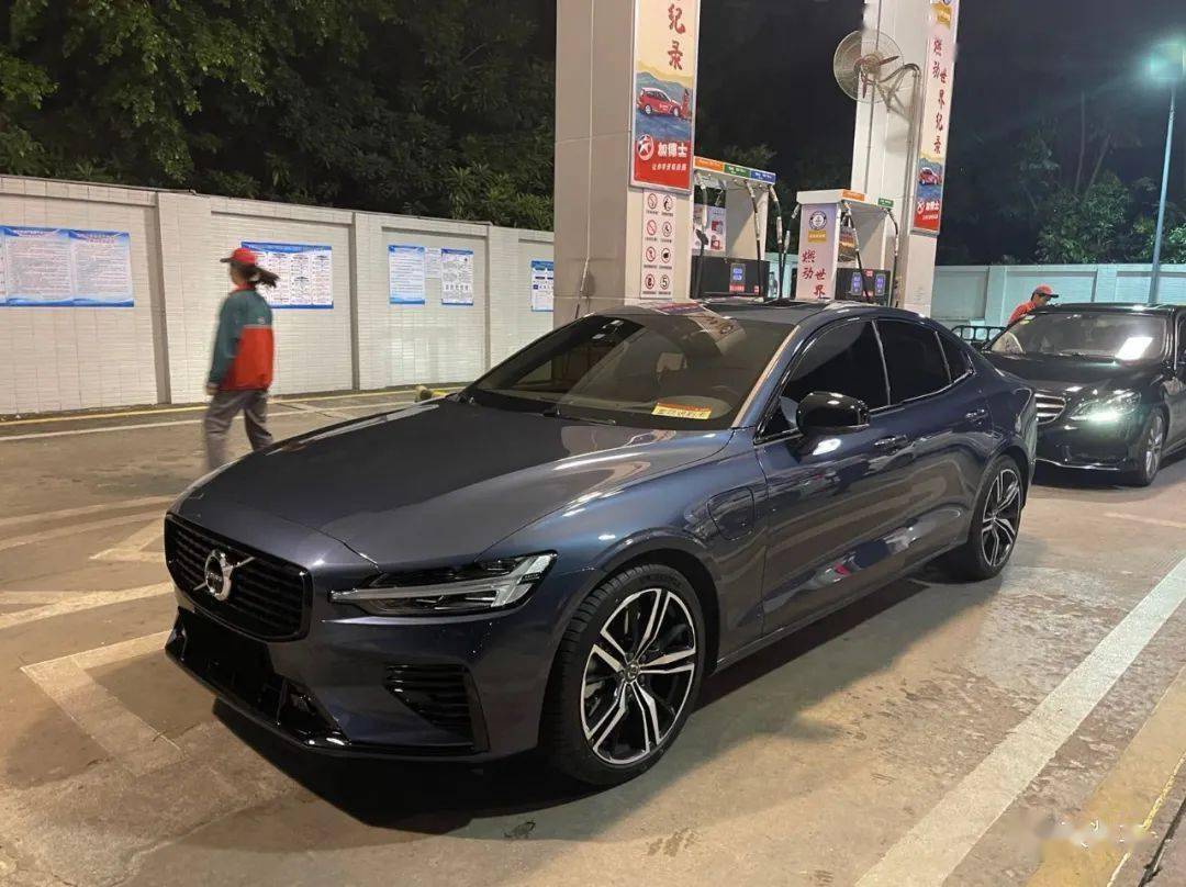 外表简约素雅的沃尔沃S60 T8，改装路上花了不少心思_搜狐汽车_搜狐网