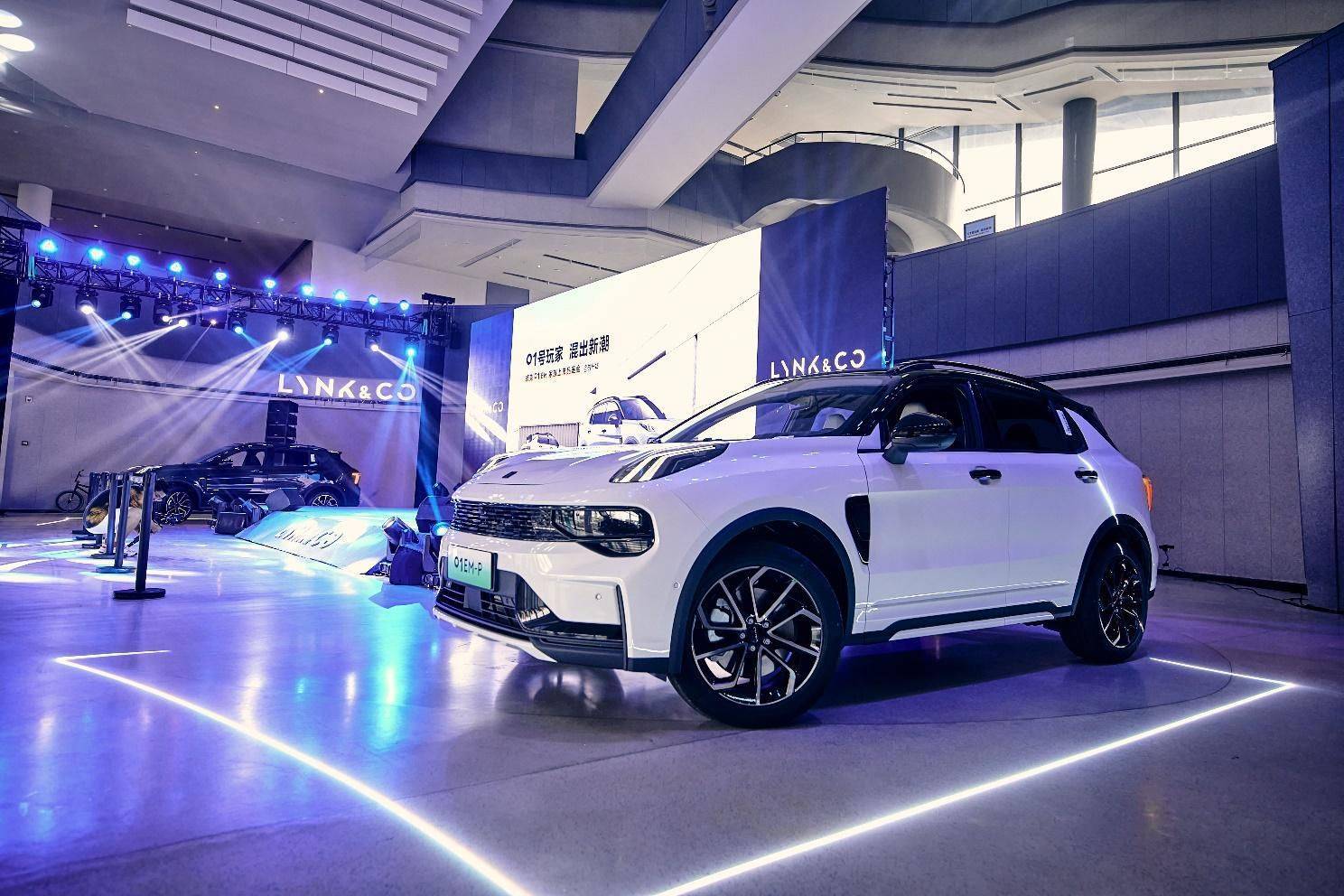 新能源新选择︱领克01EM家族杭州上市_搜狐汽车_搜狐网