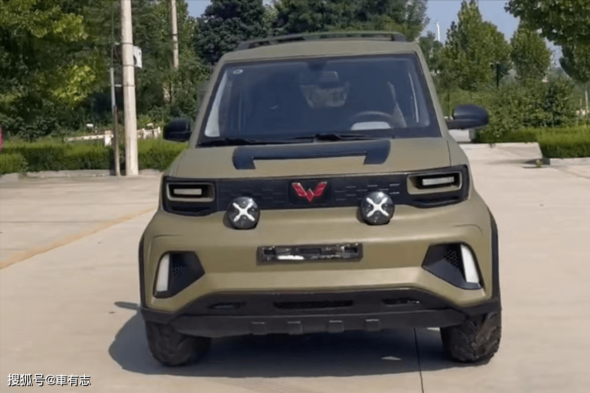 五菱宏光MINIEV 6轮小皮卡实拍，外观比敞篷版更拉风，又是爆款？_搜狐汽车_搜狐网
