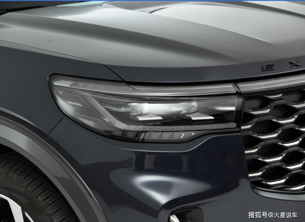 轴距超3米，2.3T+10AT才30.98万起，福特探险者弄懂国人需求了？_搜狐汽车_搜狐网