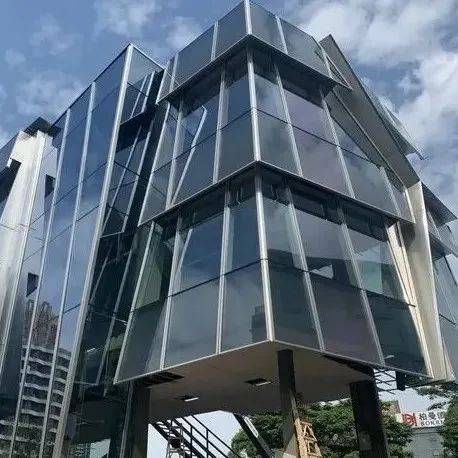 方大助力“万科总部大厦”幕墙VMU视觉样板测试_建筑事务所_深圳_塔楼