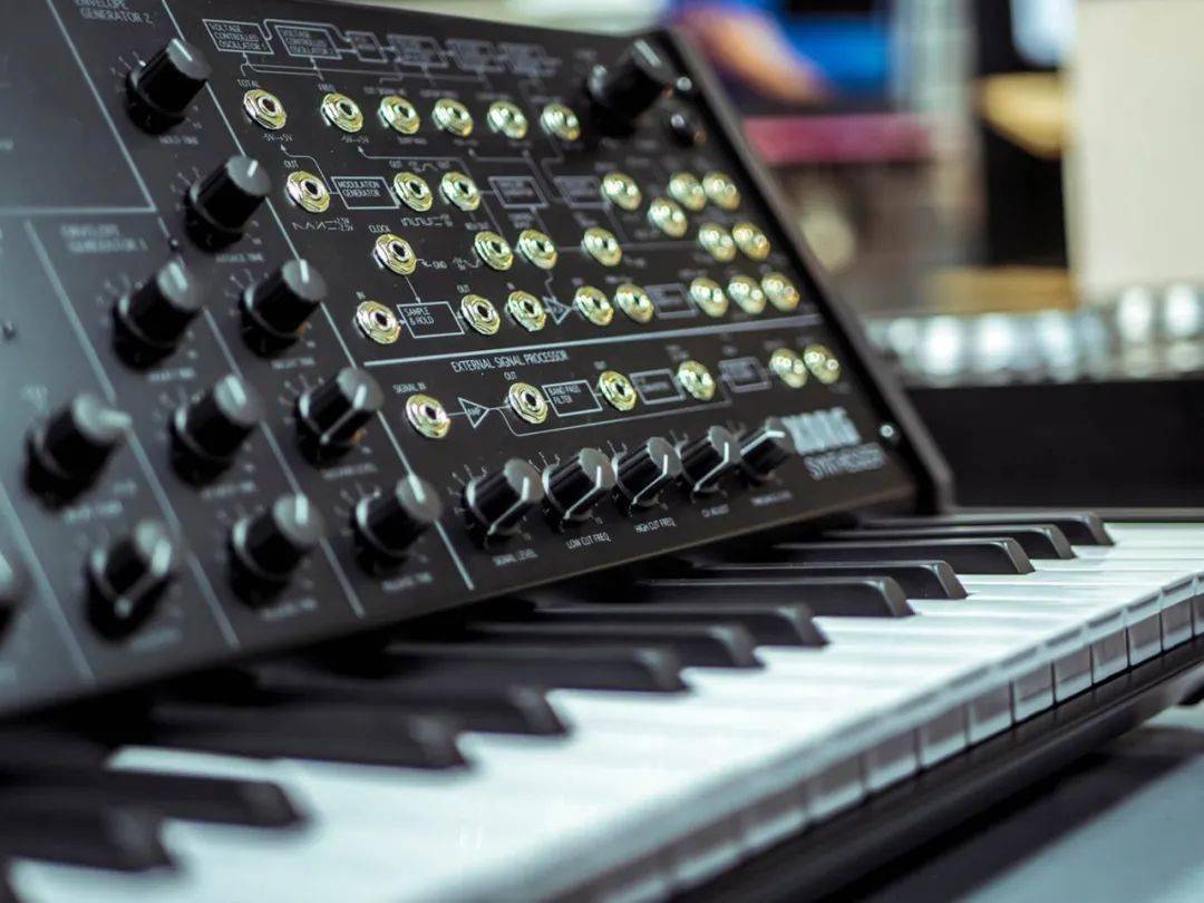 人声效果 Talk Box 与 Vocoder 是一个东西吗？（上）_声音_滤波器_Better