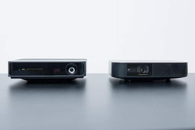 便携投影怎么选，3000元档位，峰米S5对比极米Z6X评测来了_支持_对焦_画面