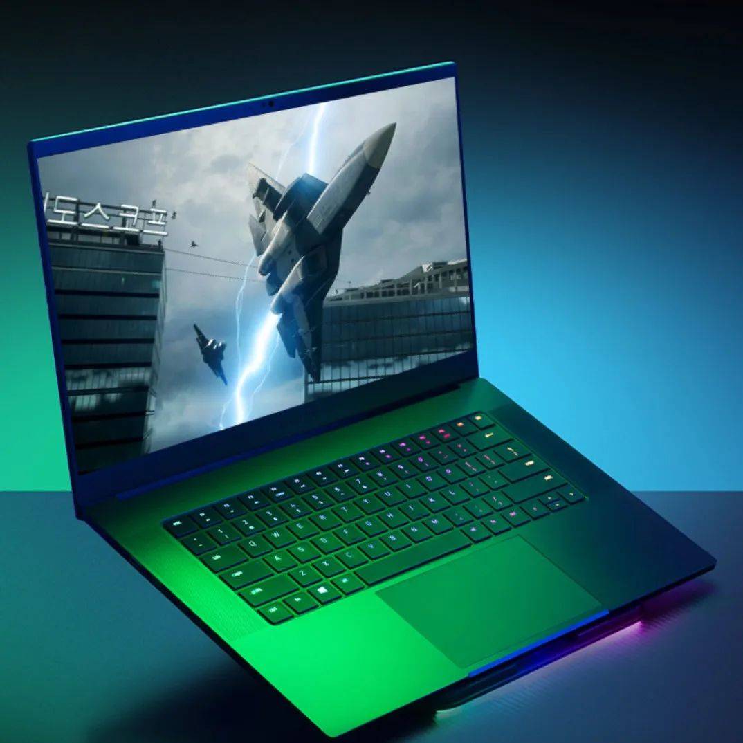 雷蛇推出新款灵刃 15 游戏本：2K 240Hz OLED 屏，29999 元_搭载_笔记本_规格