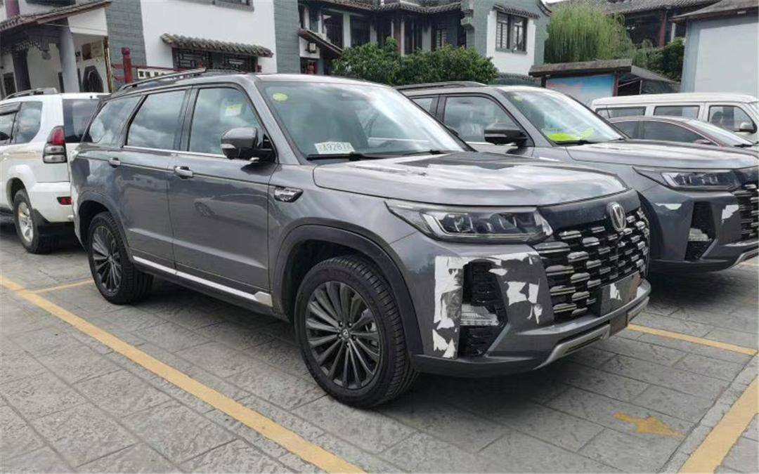 比途昂还气派！新款长安CS95实拍，内外提升明显，搭2.0T+8AT_搜狐汽车_搜狐网