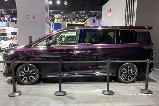 红旗HQ9明天上市！4S店曝光核心配置 预计38万起售_搜狐汽车_搜狐网