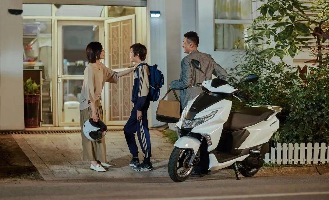 1.1万就有无钥匙启动，本田新款NCR125上市_搜狐汽车_搜狐网