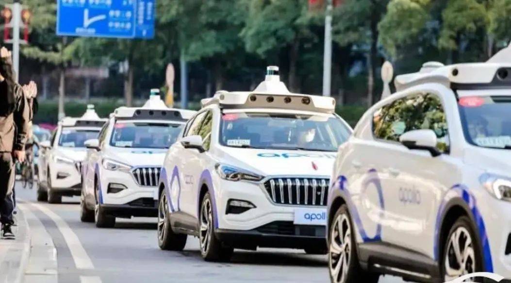Robo-Taxi成本拐点2026年现，出行服务订单将超2600亿美元_搜狐汽车_搜狐网