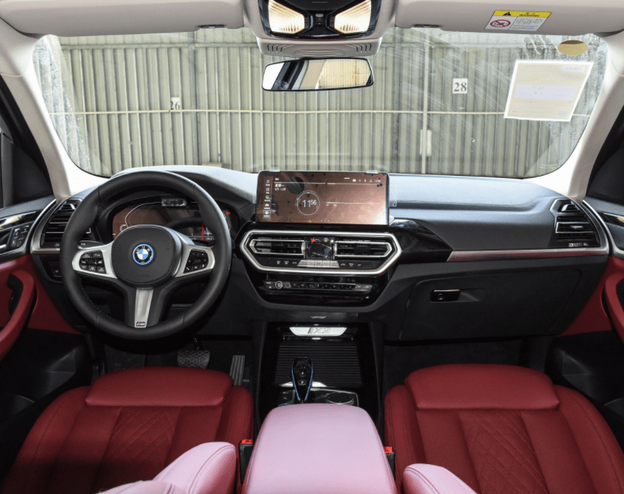 新款宝马iX3上市！外观配置微调，续航最高550公里，售39.99万起_搜狐汽车_搜狐网