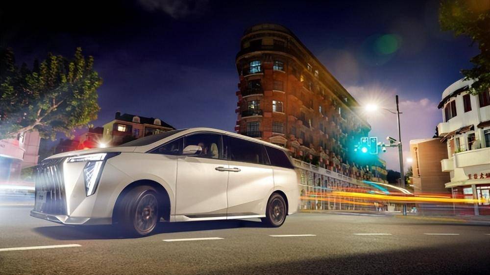 重磅｜新一代M8正式定名M8宗师，瞄准30万级市场_搜狐汽车_搜狐网