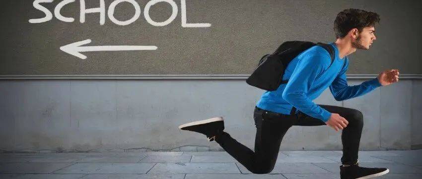 “翘课”英语怎么说？_school_cut_sit