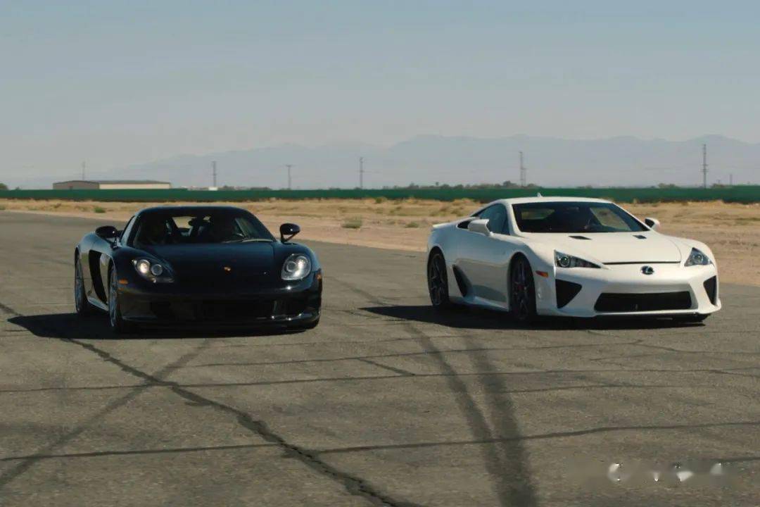 靓声王04加速赛！保时捷 Carrera GT vs. 雷克萨斯 LFA vs. 奥迪 RS3_搜狐汽车_搜狐网