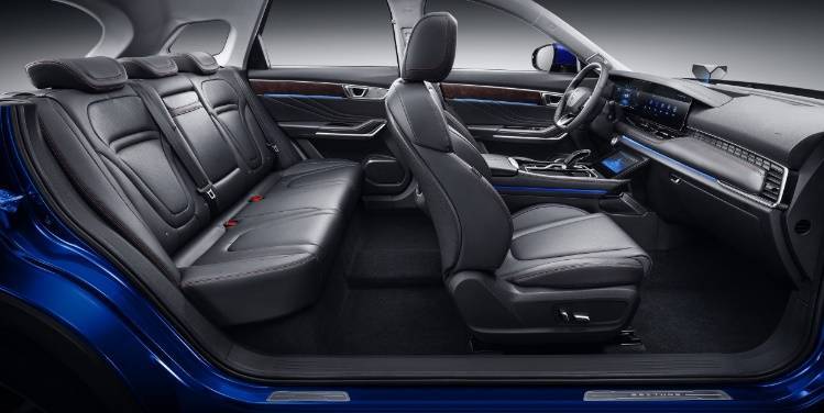 同门SUV大PK，奔腾T99、红旗HS5你选择谁？_搜狐汽车_搜狐网