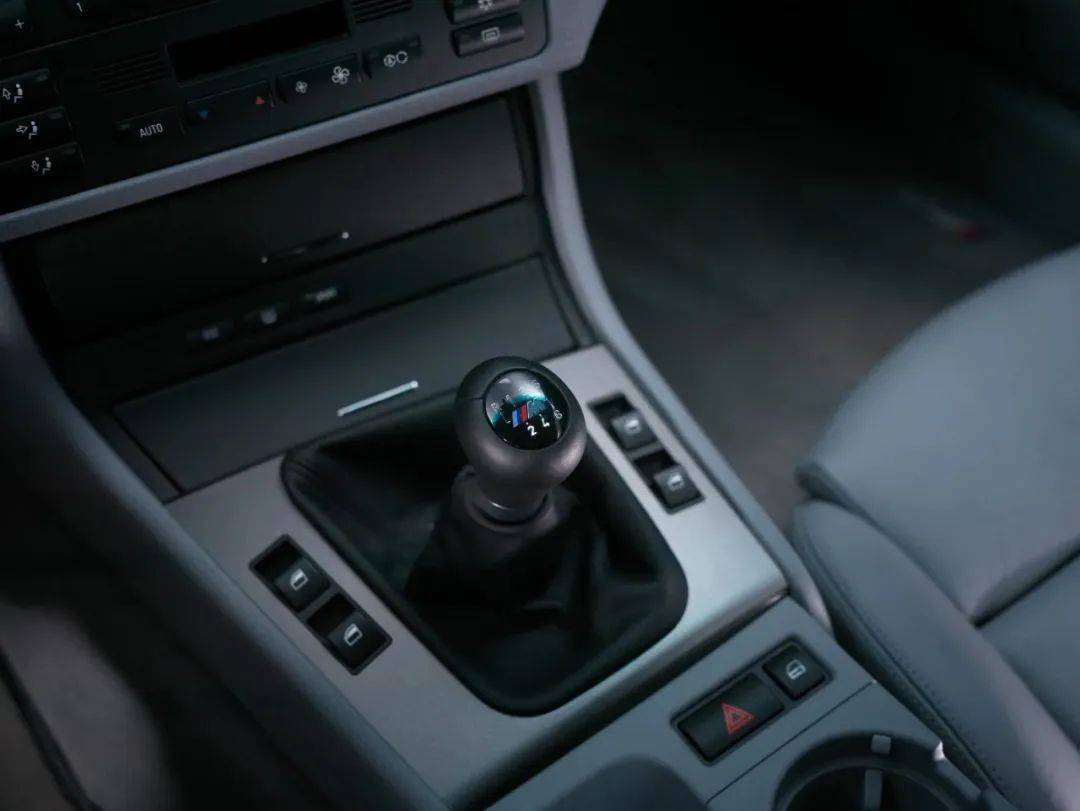 20年老车依旧吸引，崭新的宝马E46 M3_搜狐汽车_搜狐网