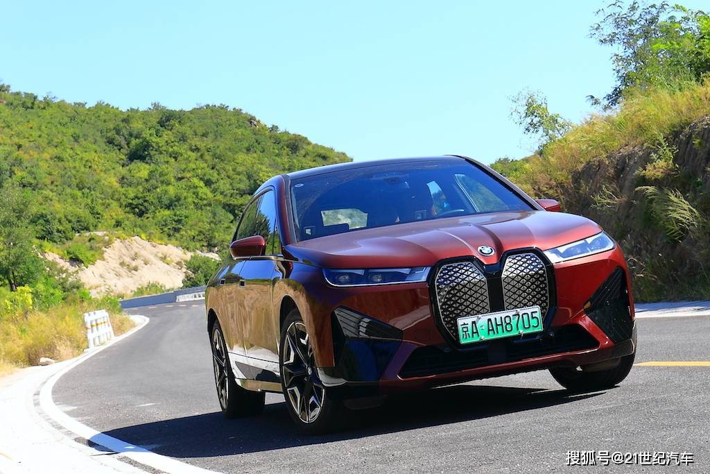 BMW iX 充满未来感的豪华出行新体验_搜狐汽车_搜狐网