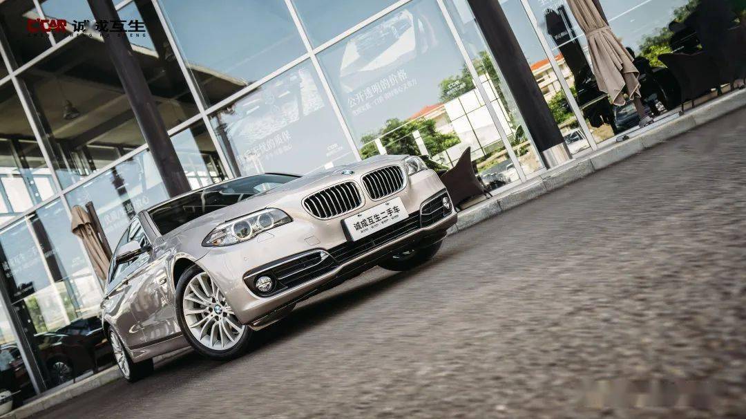 (最新到店)20万出头买5系，这性价比太高了，你有什么理由拒绝？【宝马5系 525Li 豪华设计套装】_搜狐汽车_搜狐网