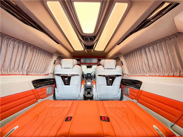 22款奔驰V260L商务车，玉树红花定制版限量出售_搜狐汽车_搜狐网