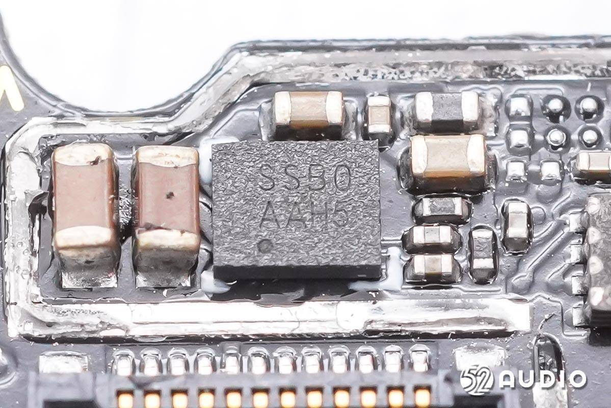 稳定续航， IP68 级防尘防水，拆解 realme watch 3 Pro 智能手表_Watch_特写_realme