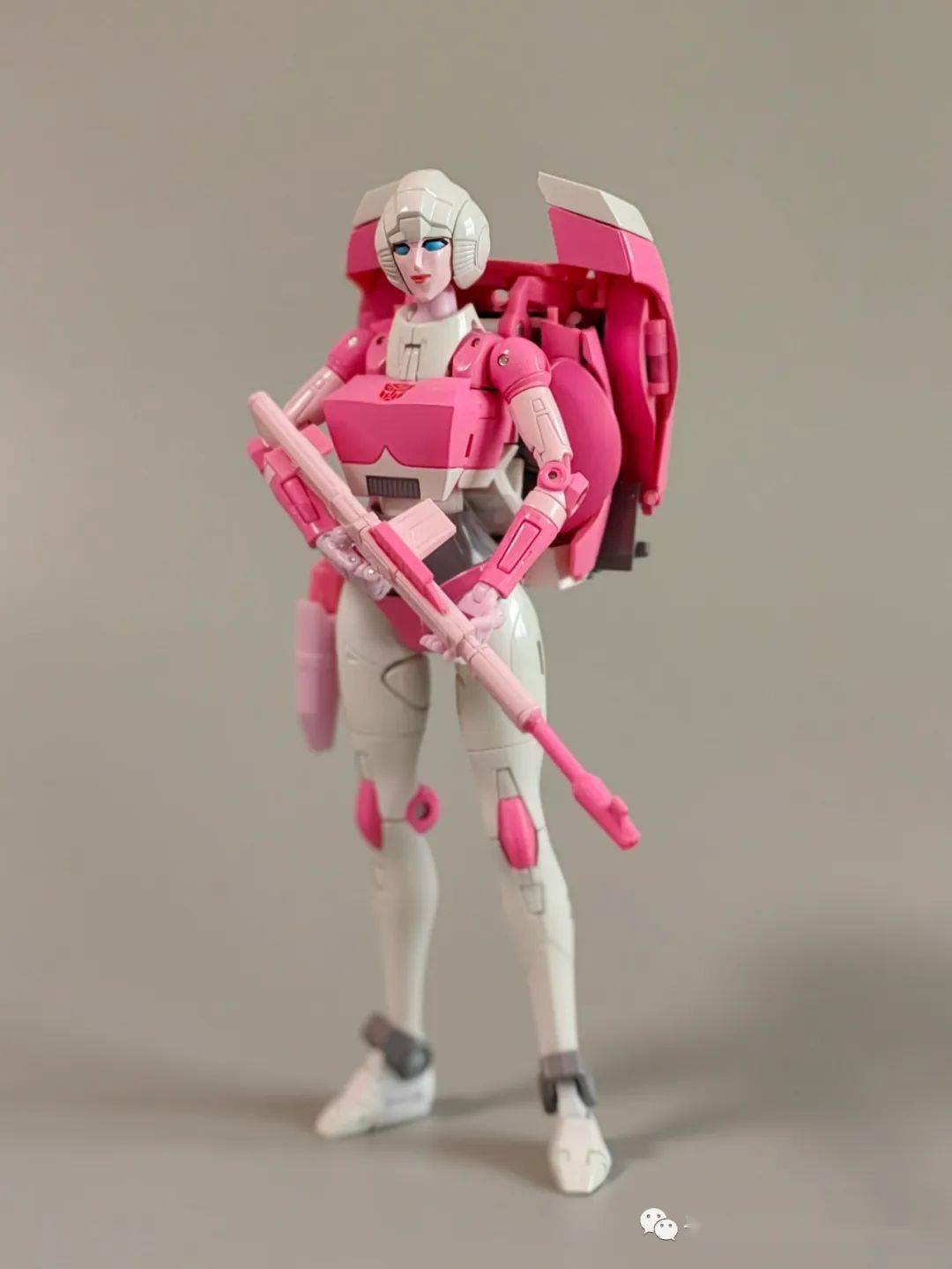 【评玩具】子小天：甜菜测评《变形金刚 MP51阿尔茜，这便是最好的G1造型阿尔茜》_搜狐汽车_搜狐网