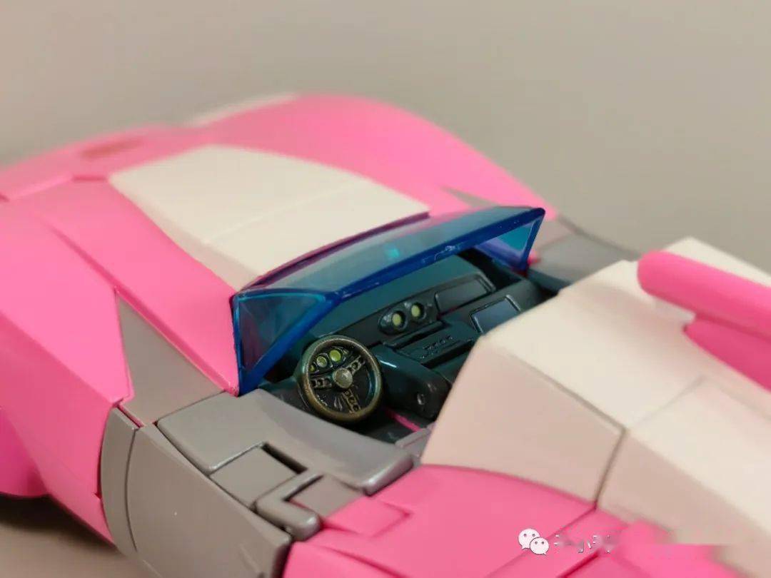 【评玩具】子小天：甜菜测评《变形金刚 MP51阿尔茜，这便是最好的G1造型阿尔茜》_搜狐汽车_搜狐网