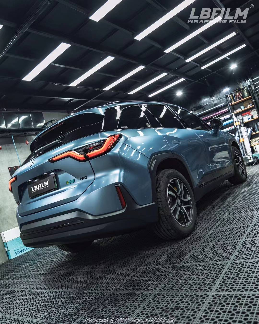 蔚来ES6-LB改色膜液态金属钨蓝，流动的金属质感_搜狐汽车_搜狐网