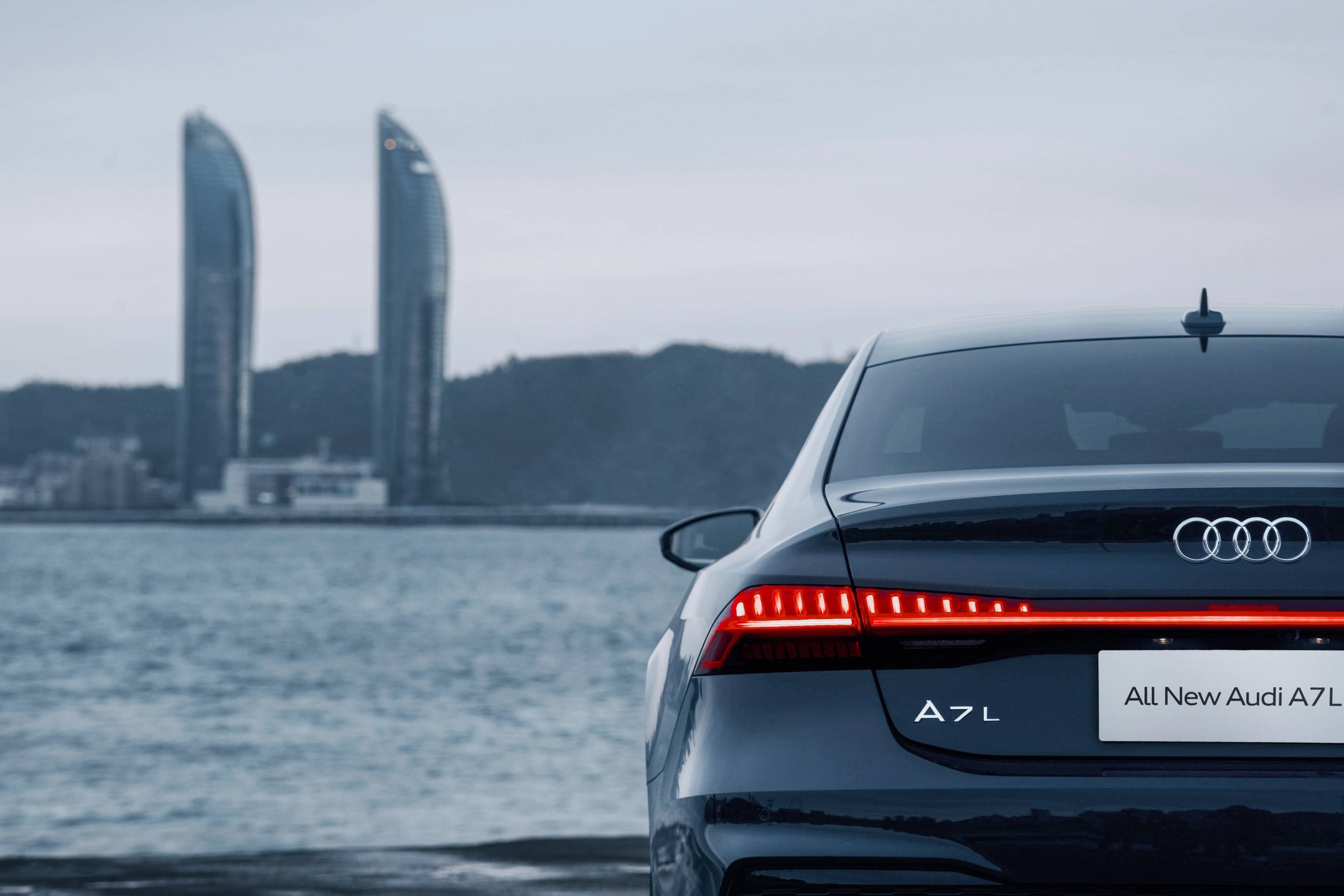 智能科技与人性化设计加持，上汽奥迪A7L刻画独到的豪华质感_搜狐汽车_搜狐网