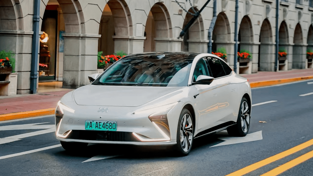 我们要失业了！智己L7的AI除了驾驶还把拍摄后期全包了_搜狐汽车_搜狐网