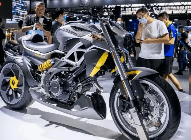 赛科龙V缸街车RA900要量产？_搜狐汽车_搜狐网