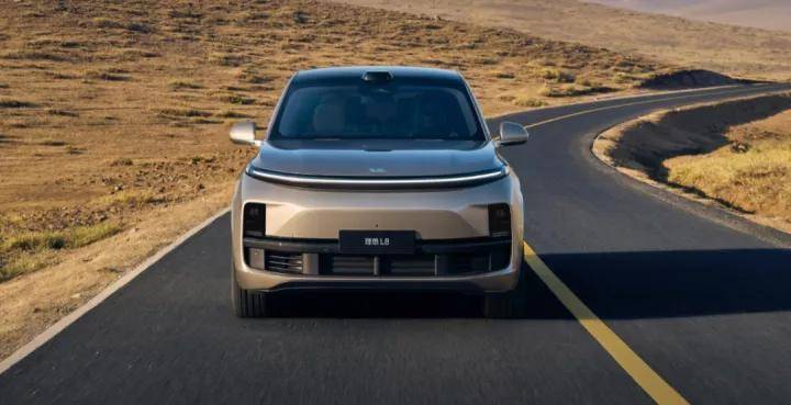 新能源中大型SUV对比：领克09 EM-P远航版VS理想L8_搜狐汽车_搜狐网