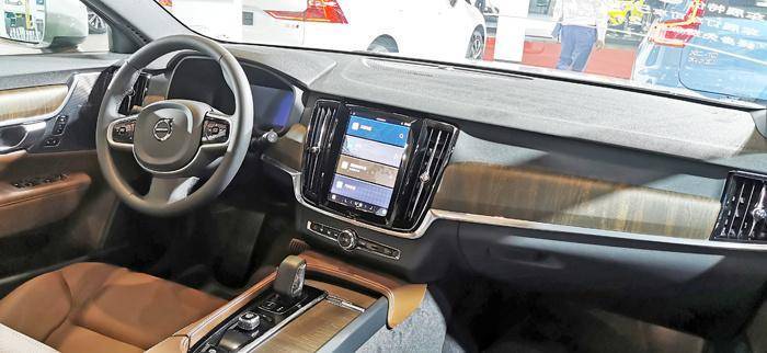 沃尔沃新款V90上市 海南宝欣隆店11月11日开业_搜狐汽车_搜狐网