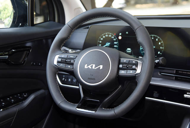 起亚狮铂拓界上市售价17.98-23.78万元_搜狐汽车_搜狐网