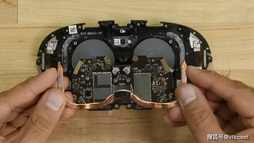 Quest Pro拆机：有史以来最难拆机，修复可能性基本为零|VR说_Meta_iFixit_拆解