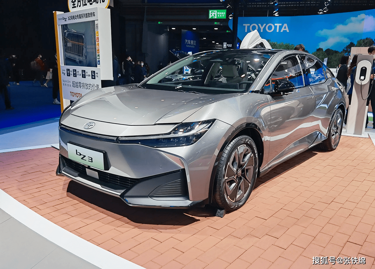 一汽丰田节能代步车，全新bZ3亮相，搭载比亚迪动力，续航616km_搜狐汽车_搜狐网