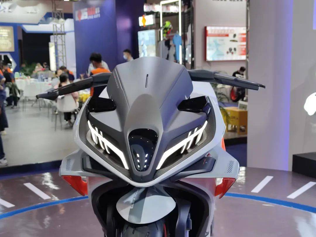 最像概念车的量产跑车，K750售价3.98万元起，杰迪 K333亮相摩博会_搜狐汽车_搜狐网