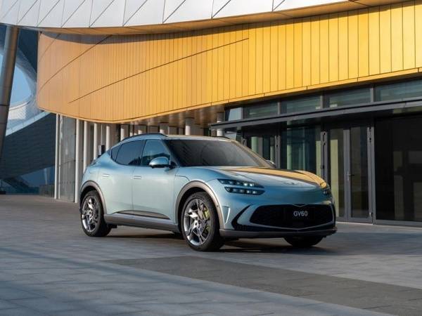 捷尼赛思GV60完成国内首秀 将提供三种车型_搜狐汽车_搜狐网