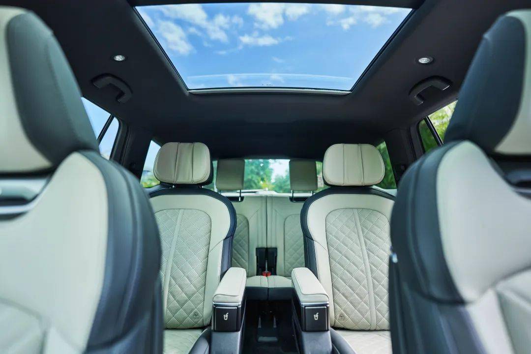 全新上汽奥迪Q6开启交付 售价54.71万元起_搜狐汽车_搜狐网