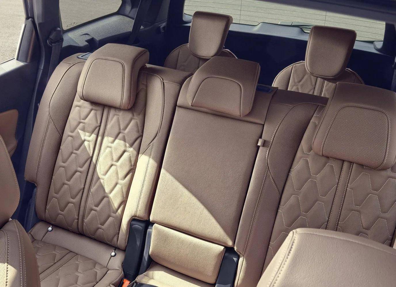 17.77万起售，新款标致5008正式发布，配1.8T全铝发动机_搜狐汽车_搜狐网