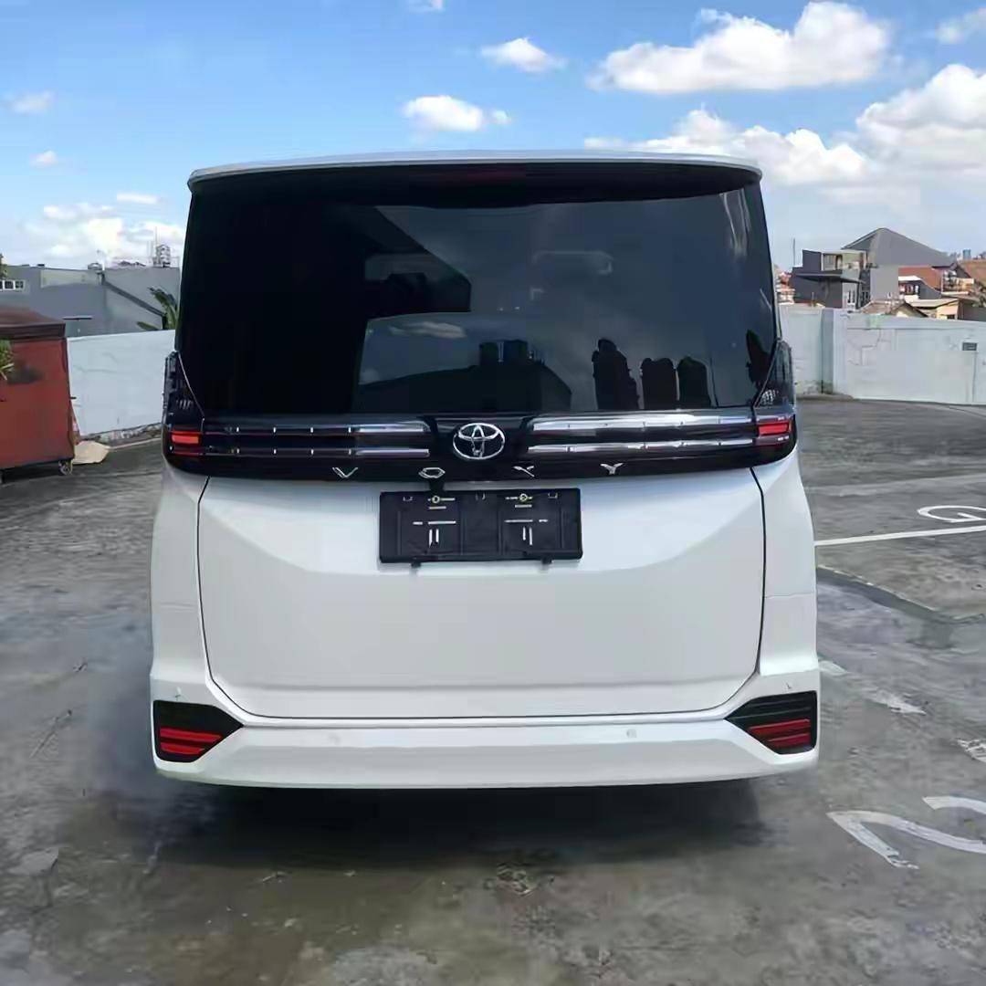 新丰田VOXY：潮范十足，竞争传祺M6，混动+侧滑门，或售15万_搜狐汽车_搜狐网