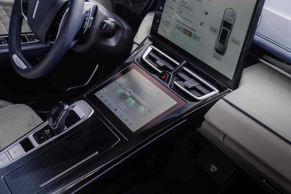 欧洲试驾开启，魏牌摩卡DHT-PHEV（Coffee 01）实力抢眼！_搜狐汽车_搜狐网